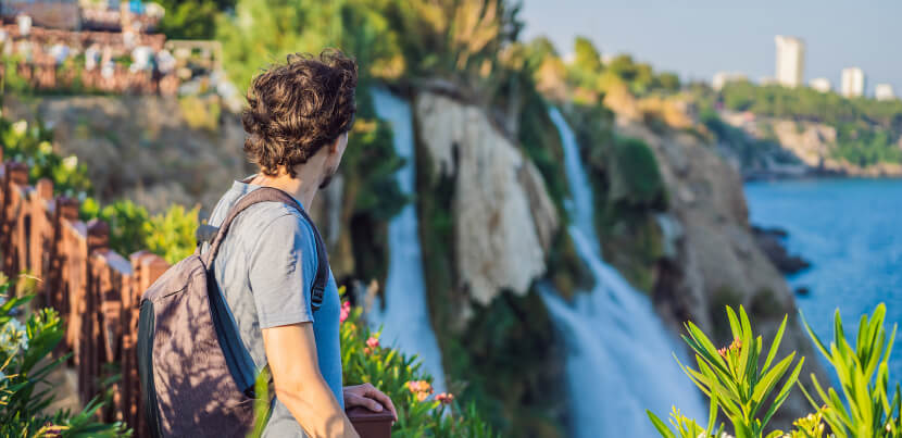 The art of storytelling in hospitality: how narratives enhance guest ...